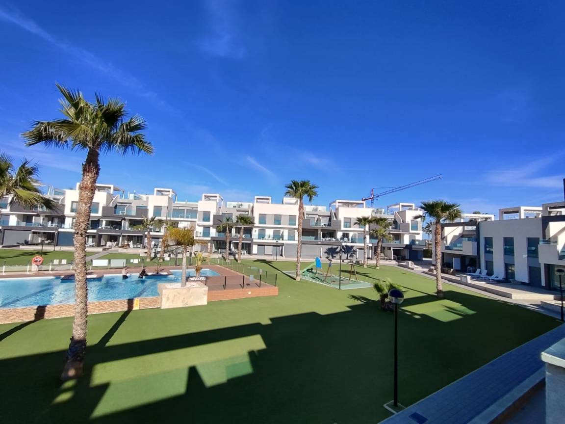 80 M² Apartamento ∙ 2 Habitaciones ∙ 4 Huéspedes - La Mata