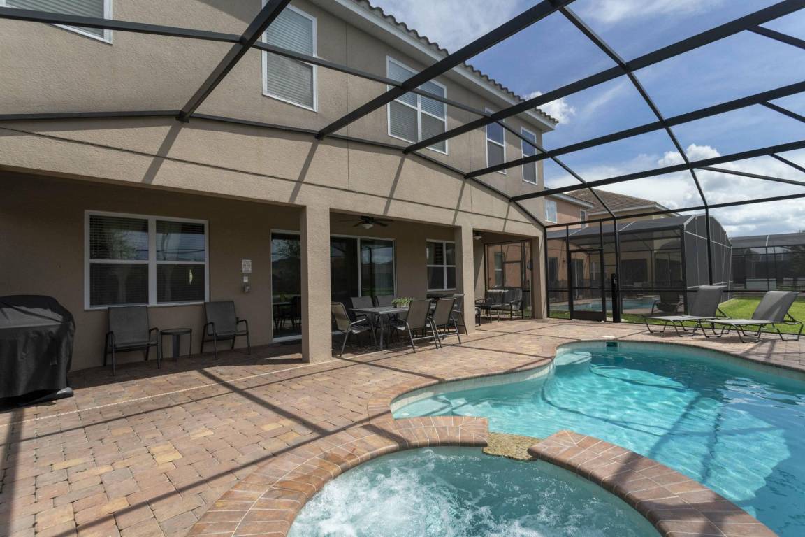 371 M² House ∙ 9 Bedrooms ∙ 21 Guests - Kissimmee, FL