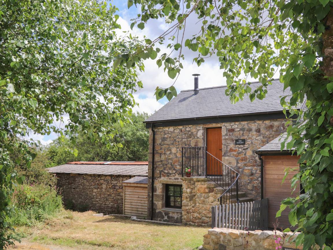 Cottage ∙ 1 Bedroom ∙ 2 Guests - Troon