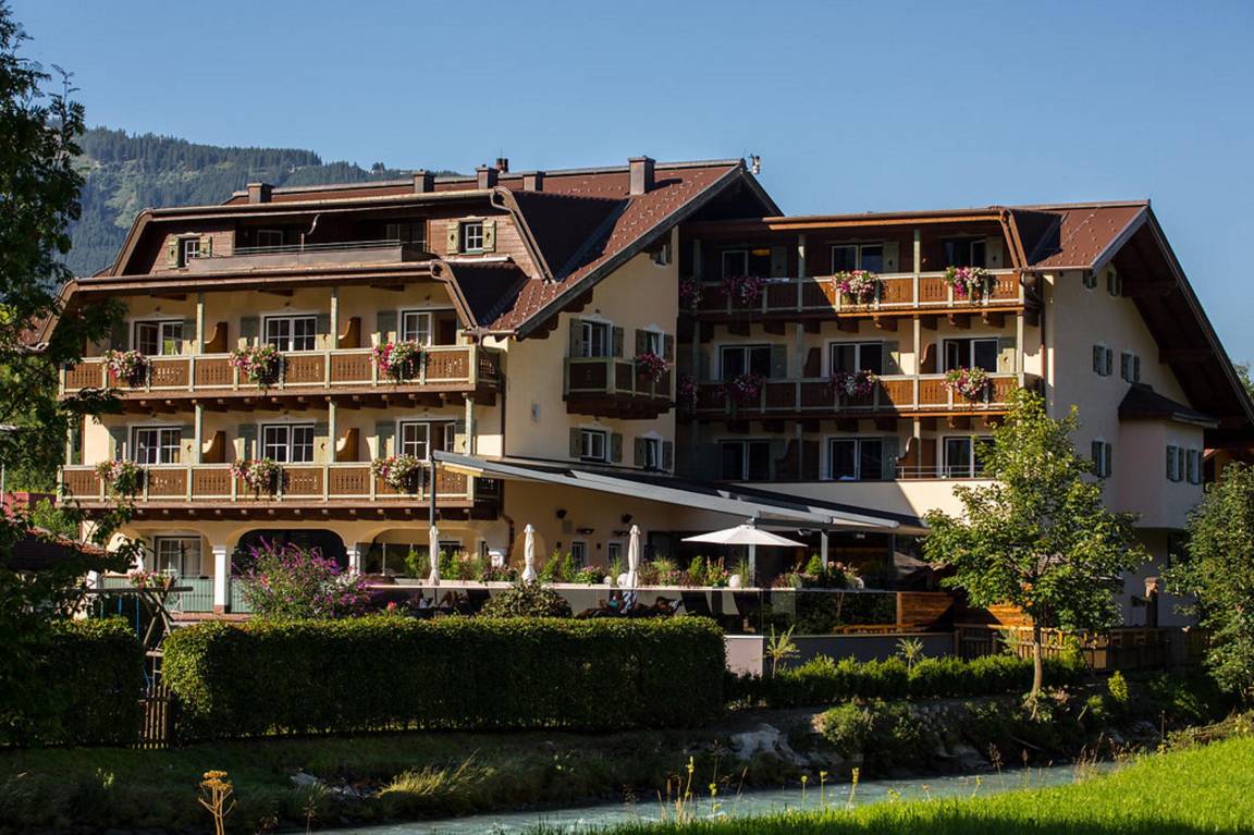 35 M² Hotelli ∙ 1 Makuuhuone ∙ 4 Vierasta - Kaprun