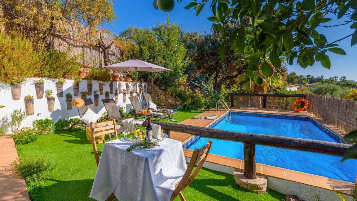 90 M² Huis ∙ 3 Slaapkamers ∙ 6 Gasten - Guaro