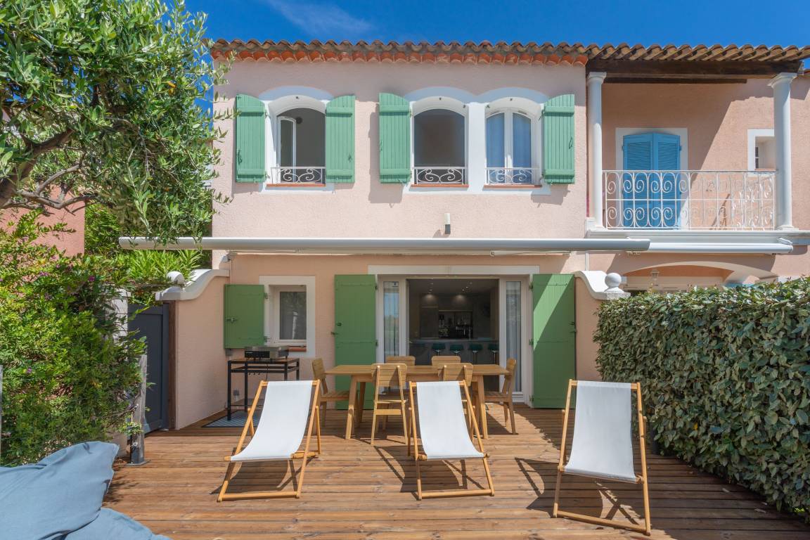 75 M² House ∙ 3 Bedrooms ∙ 6 Guests - Agay