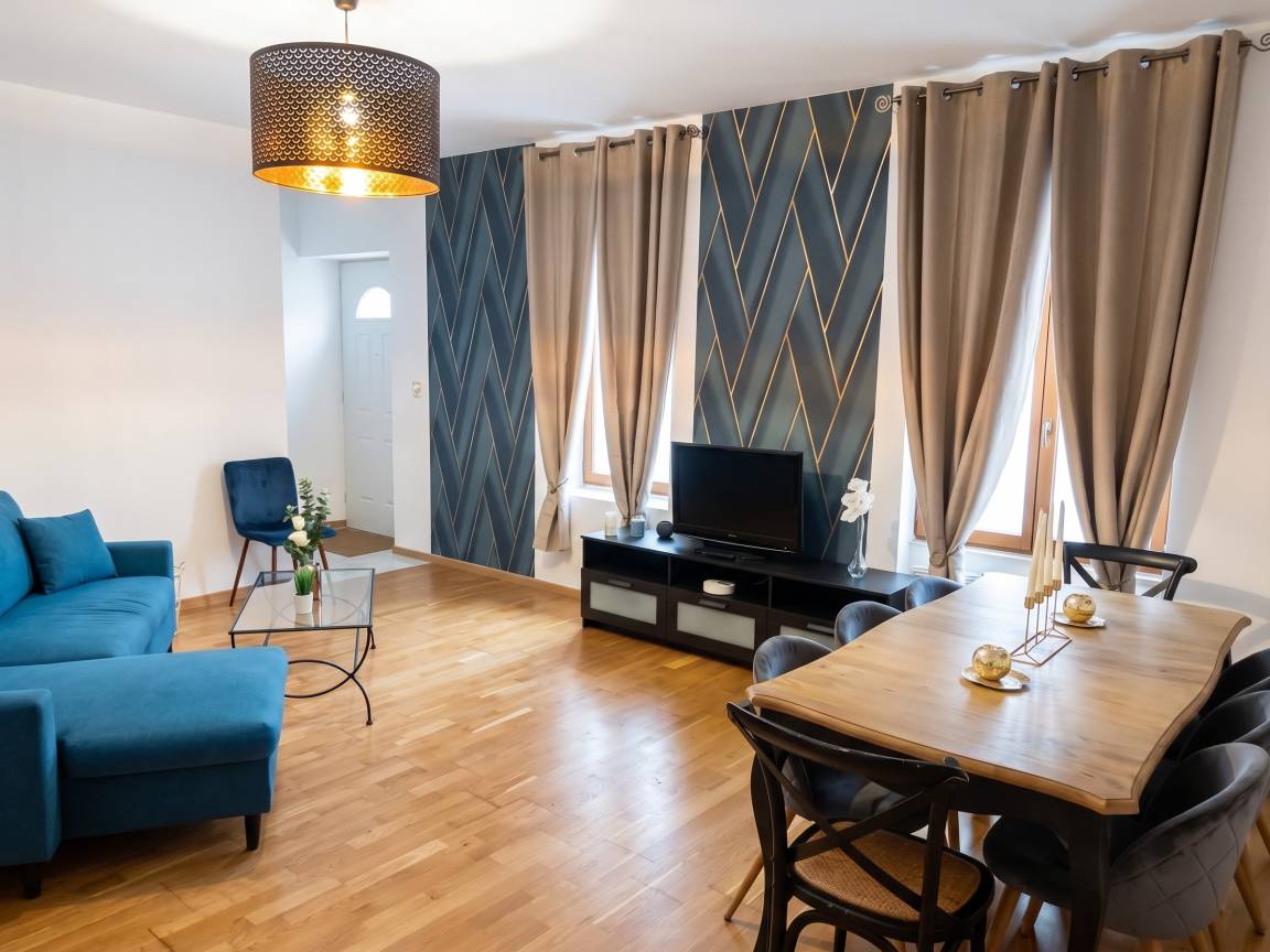 90 M² Ferienhaus ∙ 3 Schlafzimmer ∙ 9 Gäste - Troyes