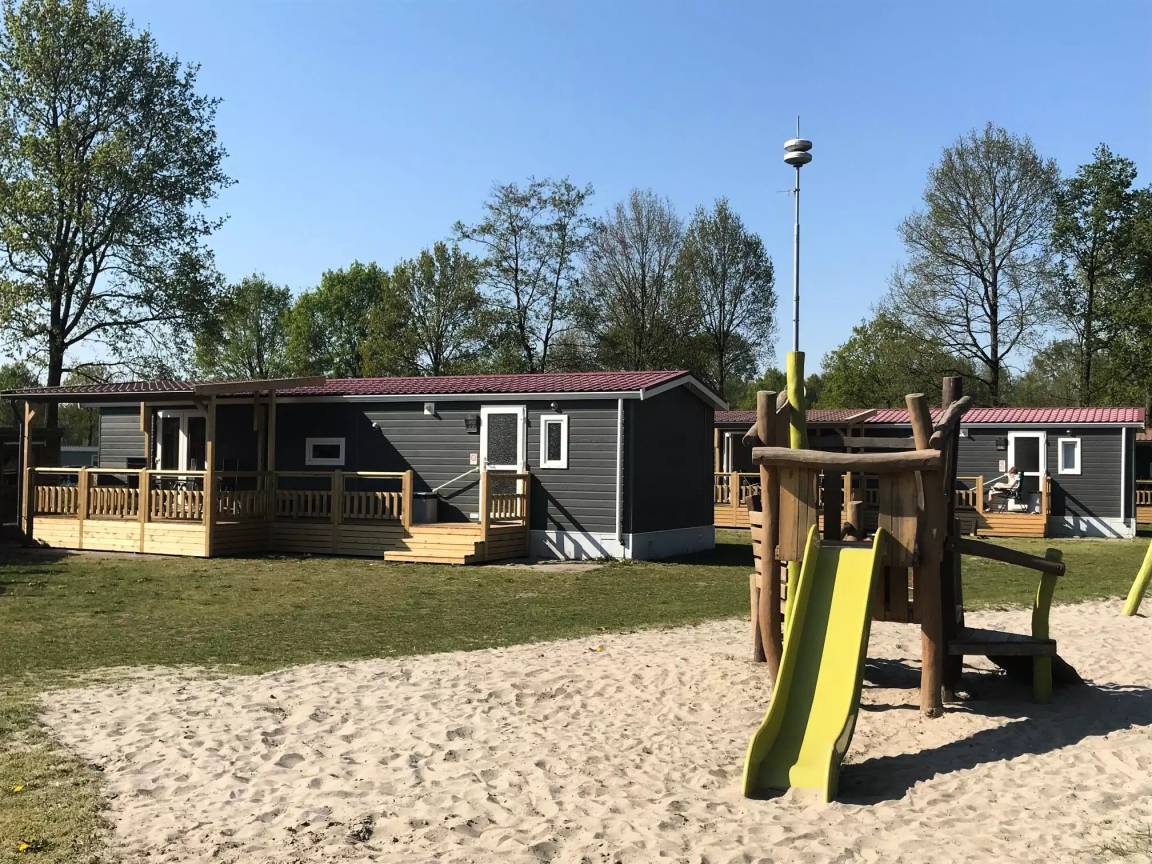 Chalet ∙ 3 Slaapkamers ∙ 6 Gasten - Zeewolde