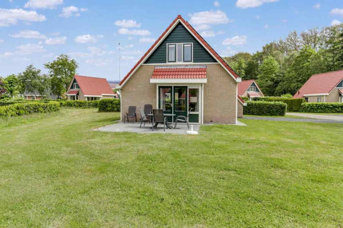 55 M² Huis ∙ 3 Slaapkamers ∙ 6 Gasten - Vriezenveen