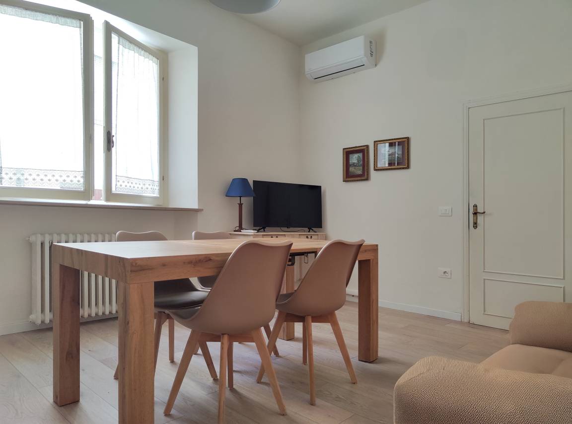Apartamento ∙ 2 Habitaciones ∙ 4 Huéspedes - Urbino