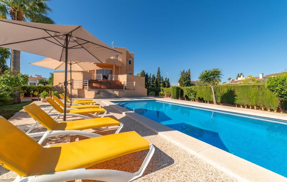 249 M² House ∙ 4 Bedrooms ∙ 8 Guests - Sa Coma