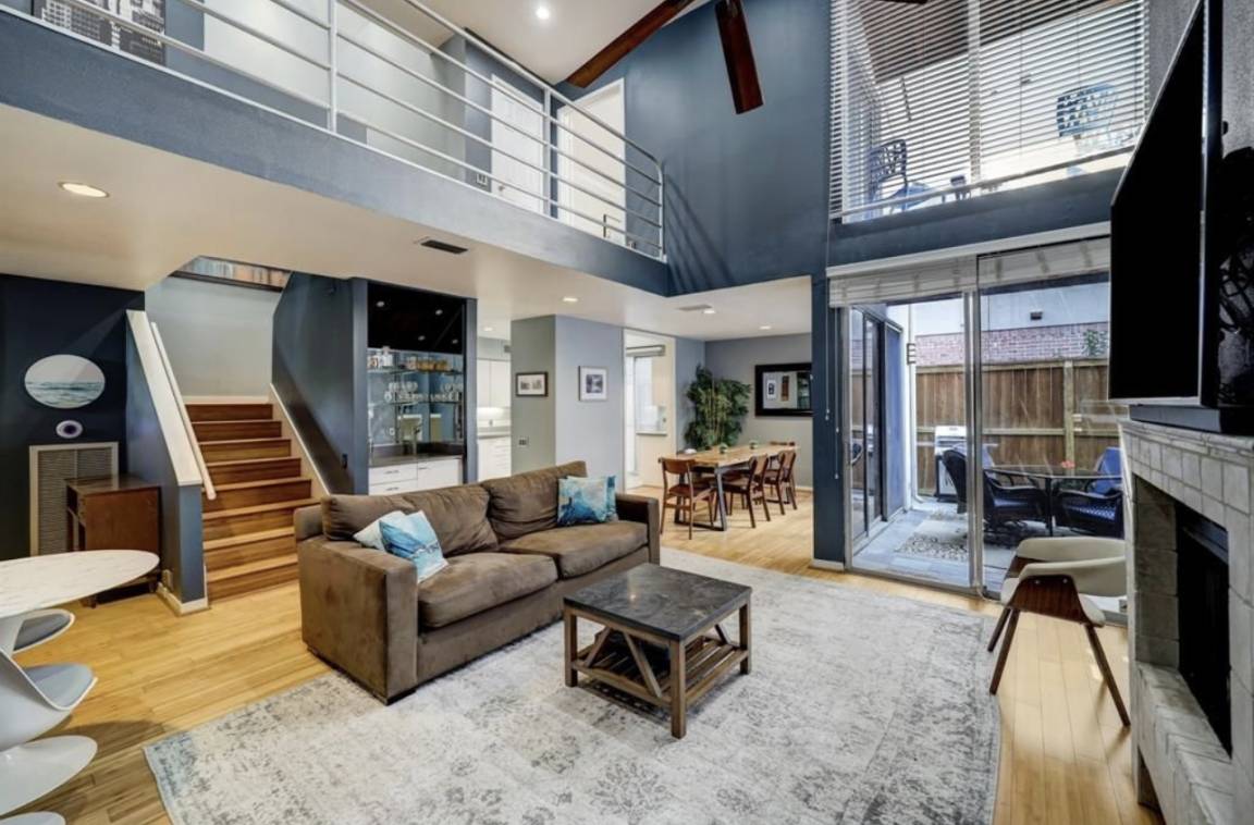 House ∙ 2 Bedrooms ∙ 2 Guests - Houston, TX