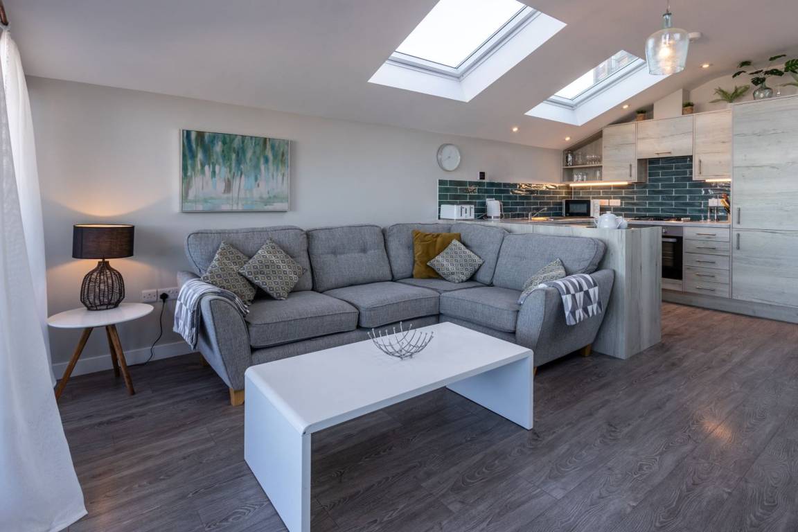 260 M² Dom ∙ 3 Sypialnie ∙ 6 Gości - Westward Ho!