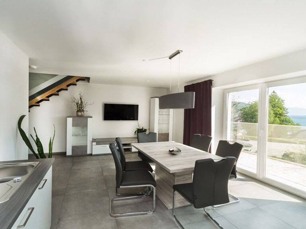 116 M² Ferienwohnung ∙ 2 Schlafzimmer ∙ 6 Gäste - Attersee