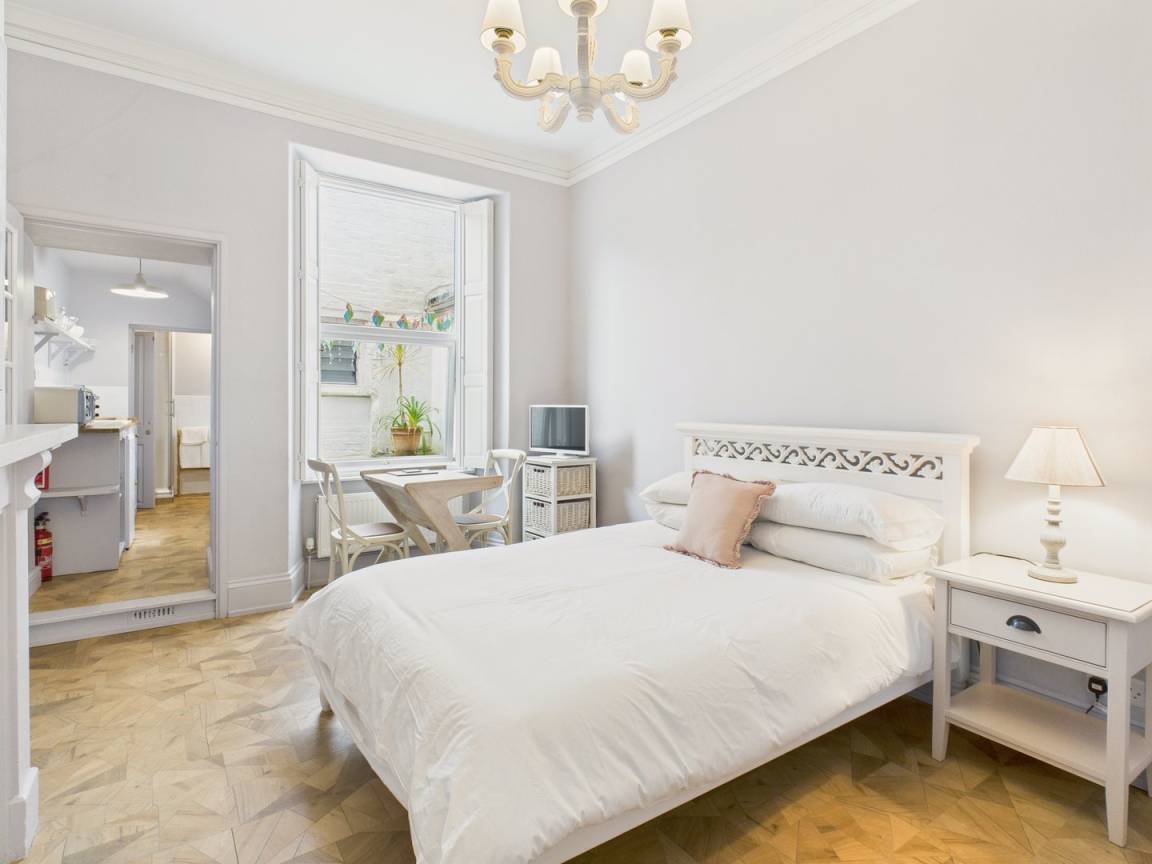 27 M² Apartment ∙ 1 Bedroom ∙ 2 Guests - St Mawes