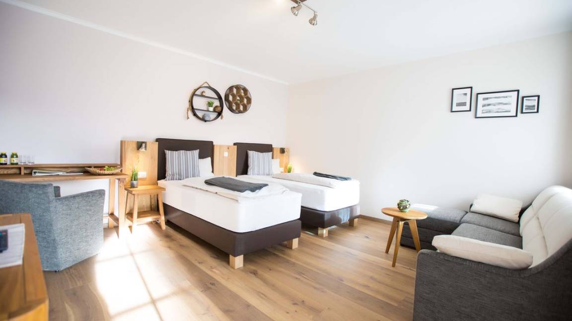 70 M² Hotel ∙ 1 Schlafzimmer ∙ 3 Gäste - Bad Goisern am Hallstättersee