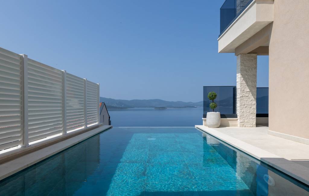268 M² Villa ∙ 5 Chambres ∙ 10 Personnes - Neum