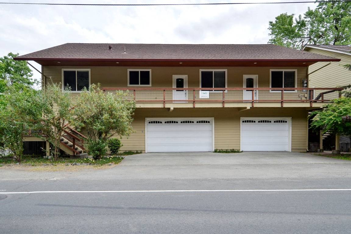 House ∙ 4 Bedrooms ∙ 14 Guests - Guerneville, CA