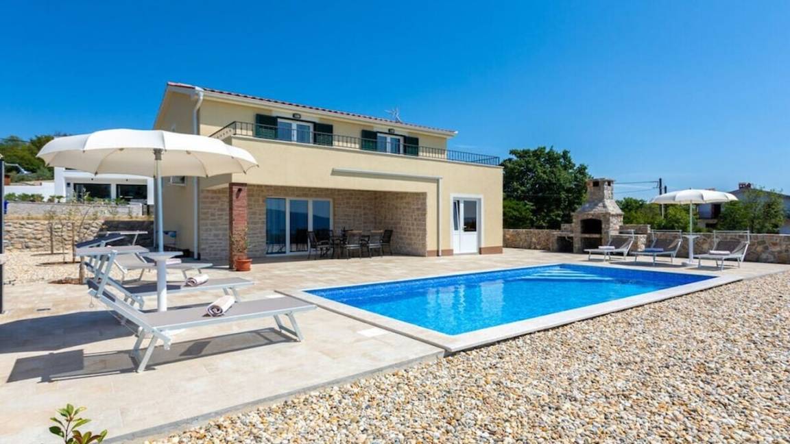 200 M² Apartment ∙ 3 Bedrooms ∙ 8 Guests - Cres