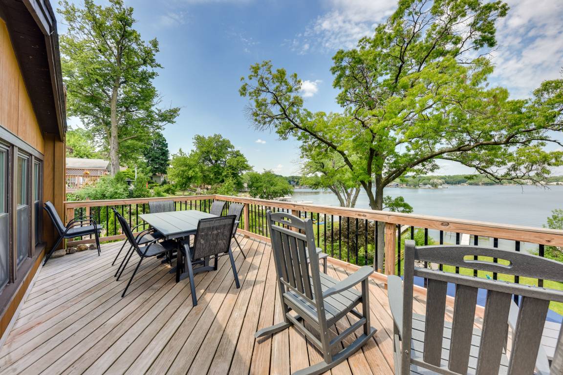 260 M² Cottage ∙ 2 Bedrooms ∙ 4 Guests - Illinois
