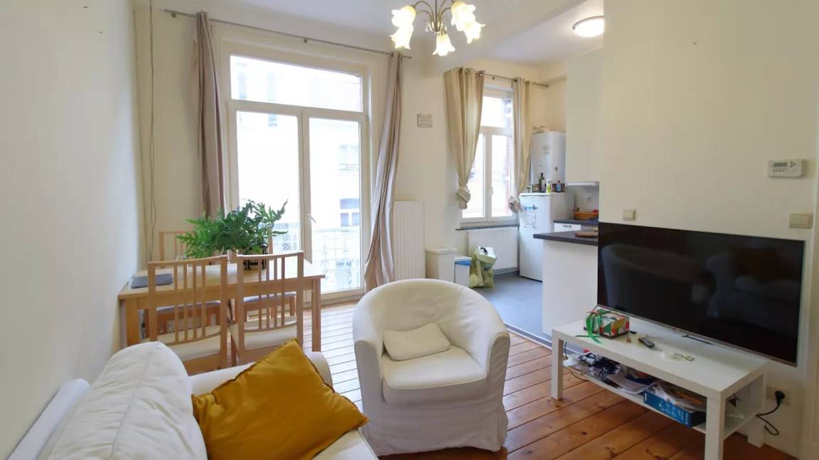 75 M² Apartament ∙ 2 Sypialnie ∙ 3 Gości - Bruksela