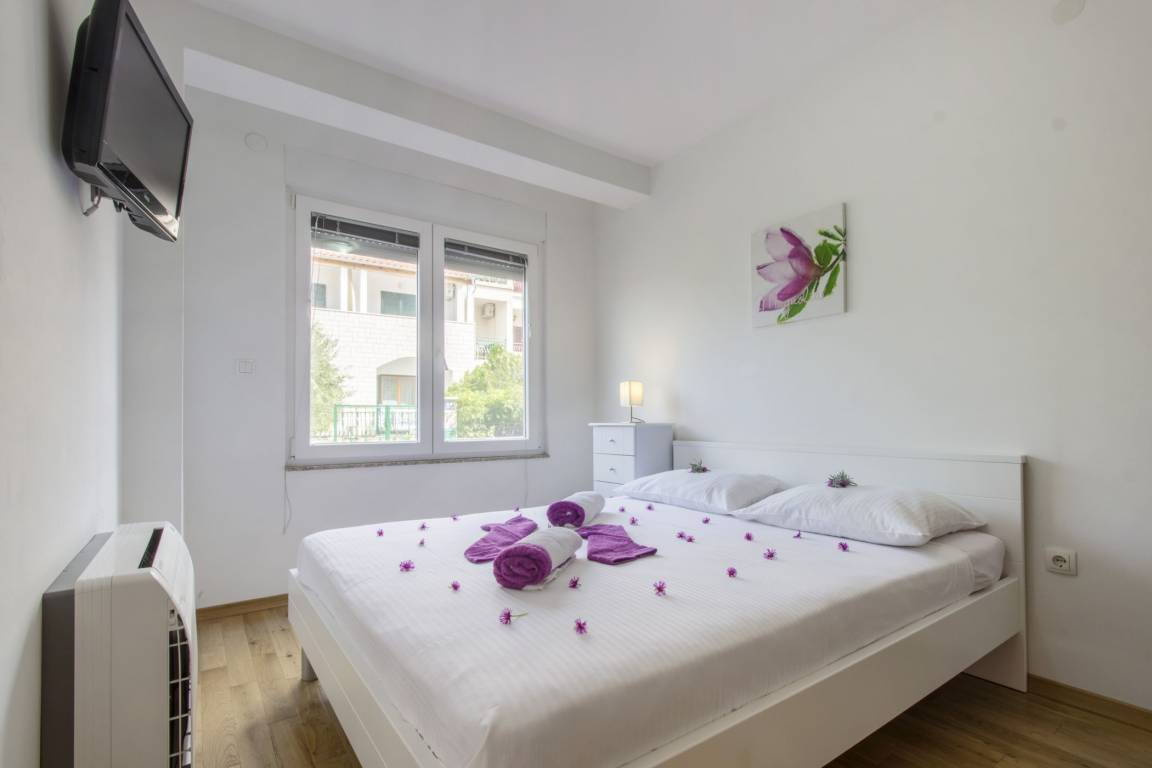 40 M² Apartamento ∙ 1 Habitación ∙ 4 Huéspedes - Šibenik
