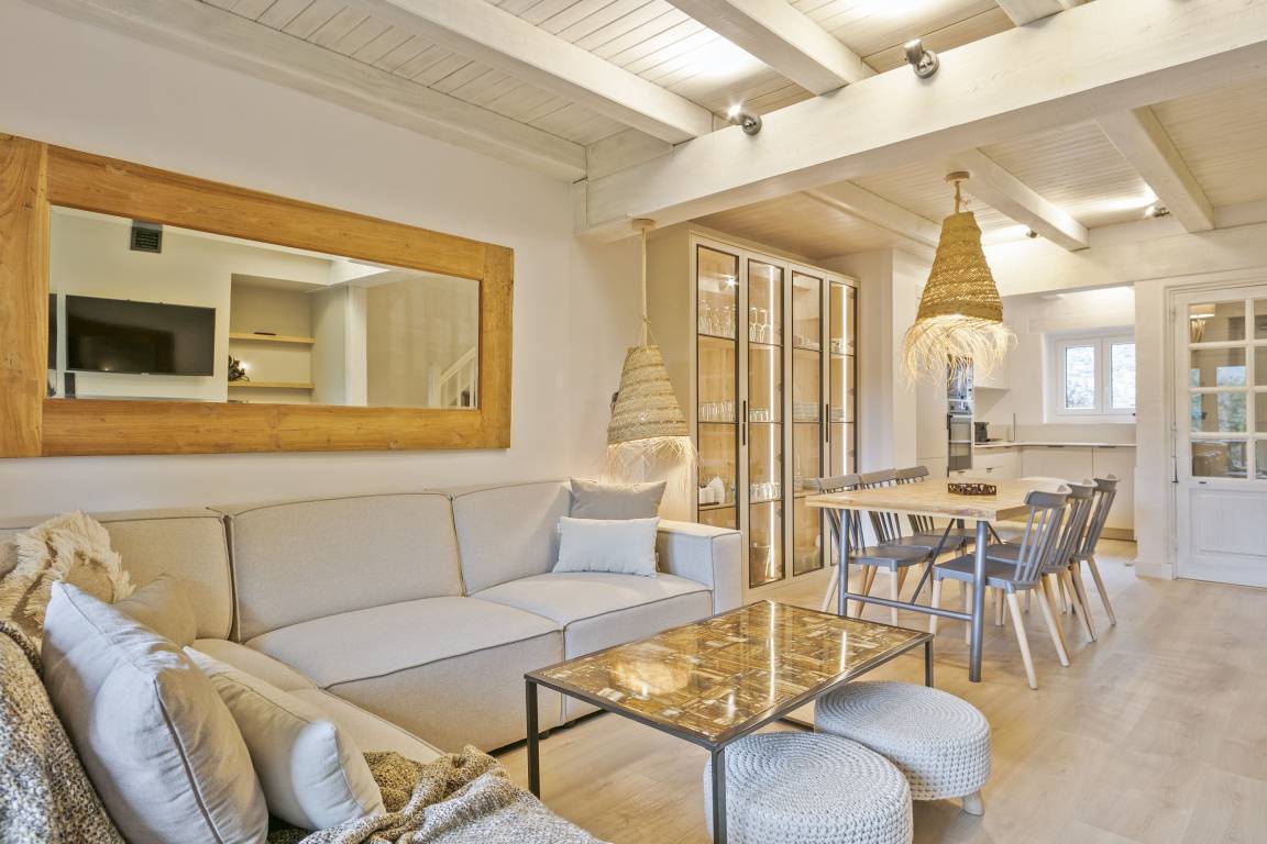 130 M² Casa ∙ 4 Habitaciones ∙ 8 Huéspedes - Salardú