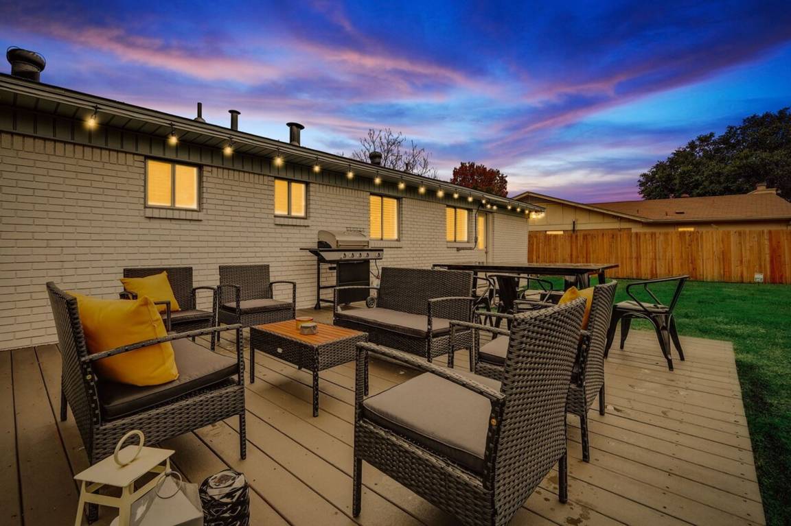 140 M² House ∙ 3 Bedrooms ∙ 9 Guests - Woodhaven - Fort Worth