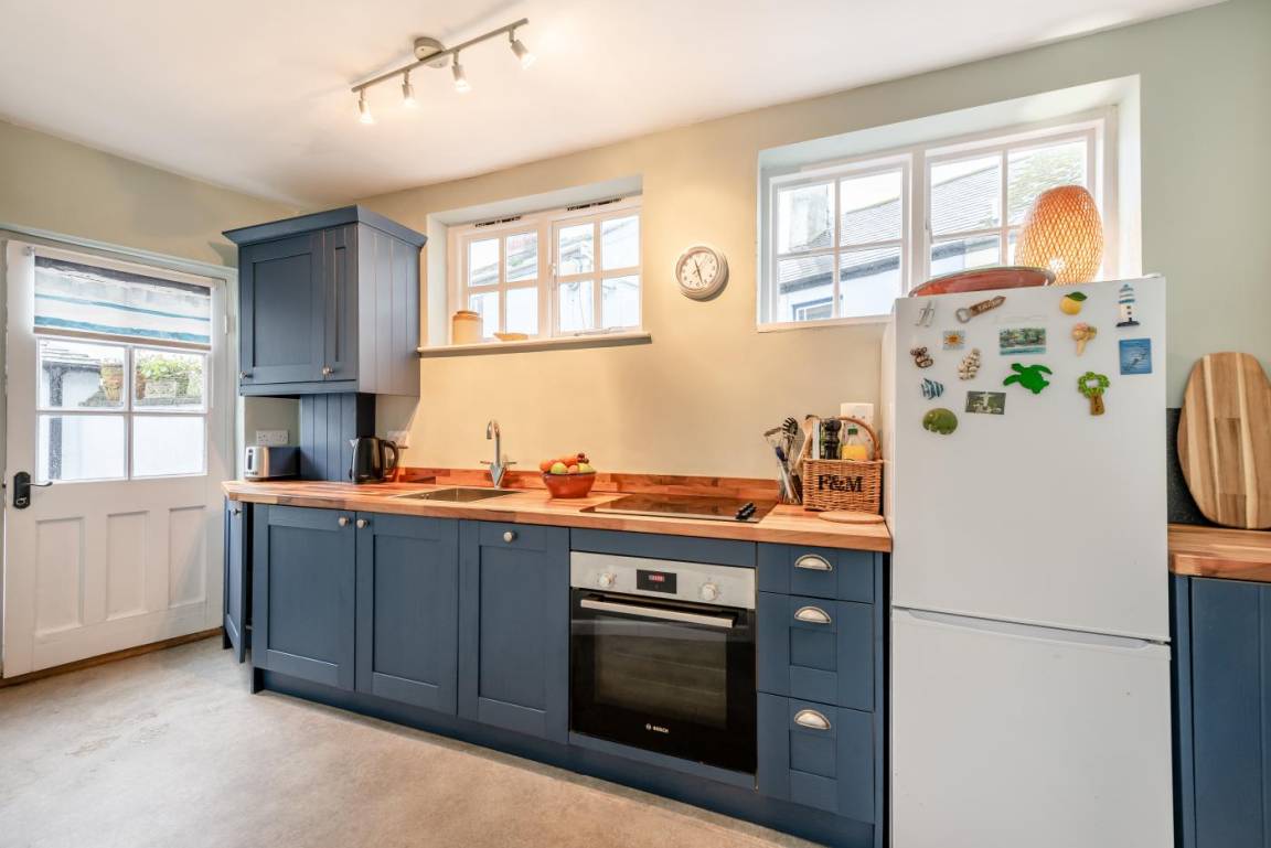 Cottage ∙ 2 Bedrooms ∙ 2 Guests - Appledore