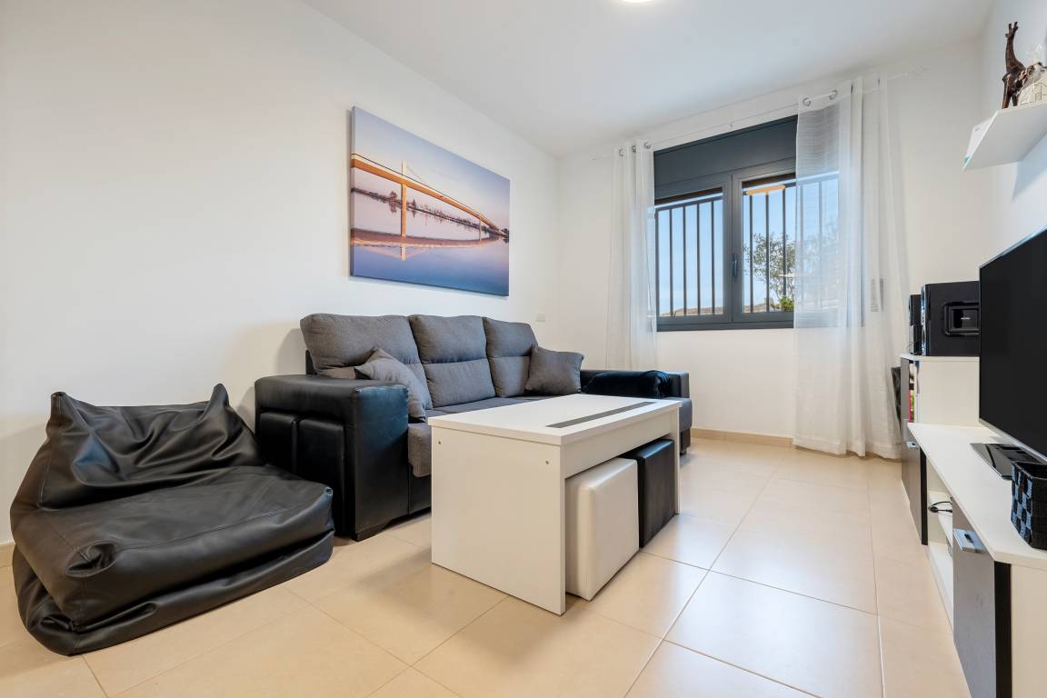 65 M² Apartamento ∙ 2 Habitaciones ∙ 5 Huéspedes - Riumar