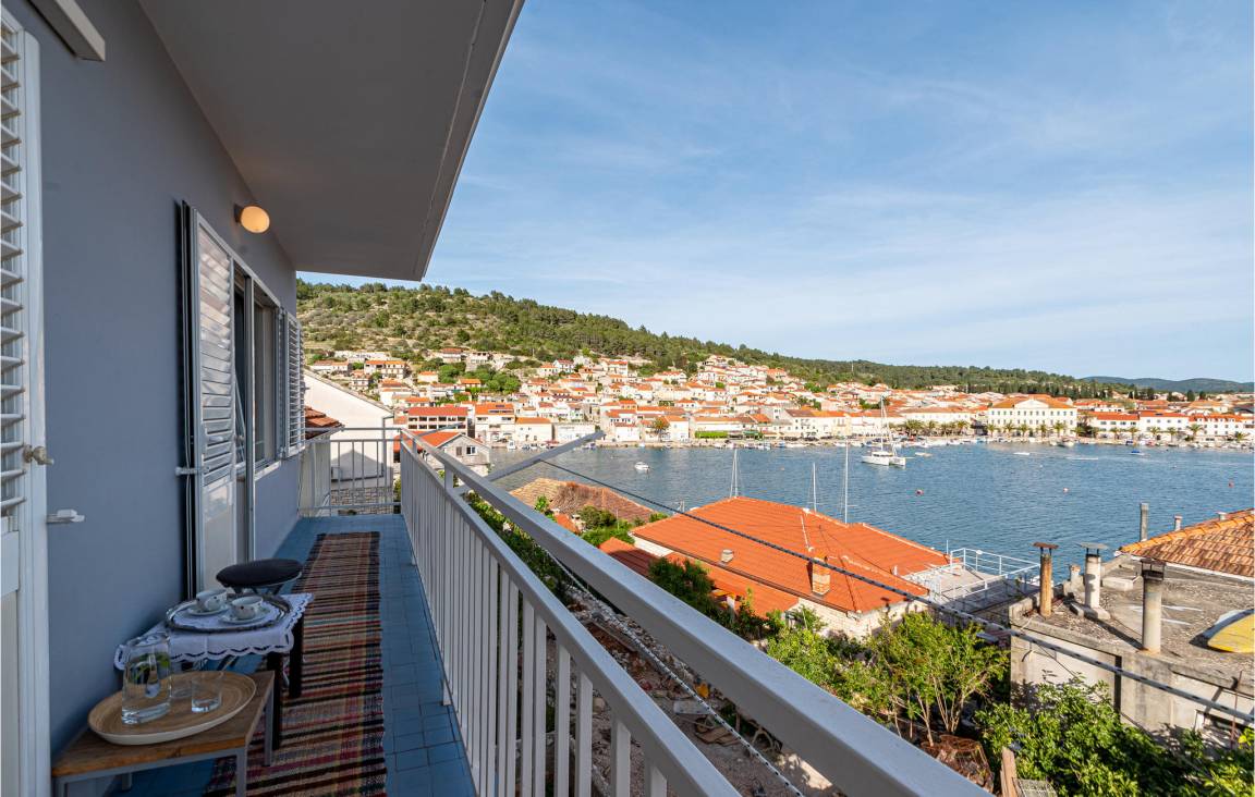 85 M² Apartment ∙ 2 Bedrooms ∙ 4 Guests - Vela Luka