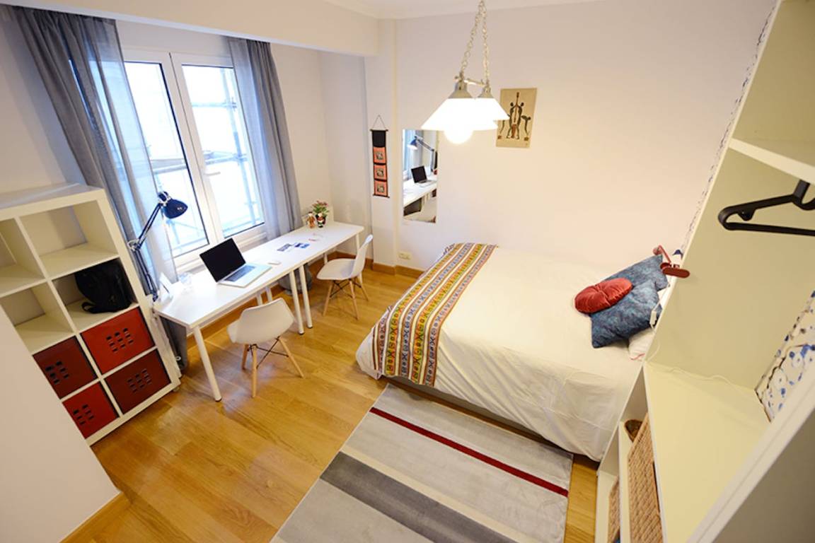 110 M² Private Room ∙ 1 Bedroom ∙ 2 Guests - Bilbao