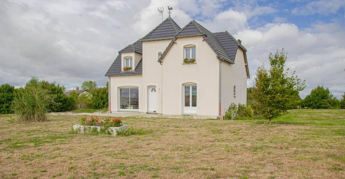 141 M² Gîte ∙ 4 Chambres ∙ 7 Personnes - Arcis-sur-Aube