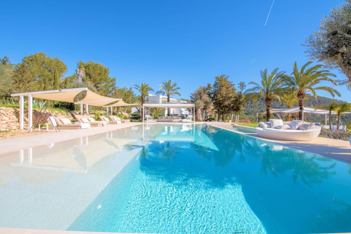 Villa ∙ 5 Bedrooms ∙ 10 Guests - Ibiza City