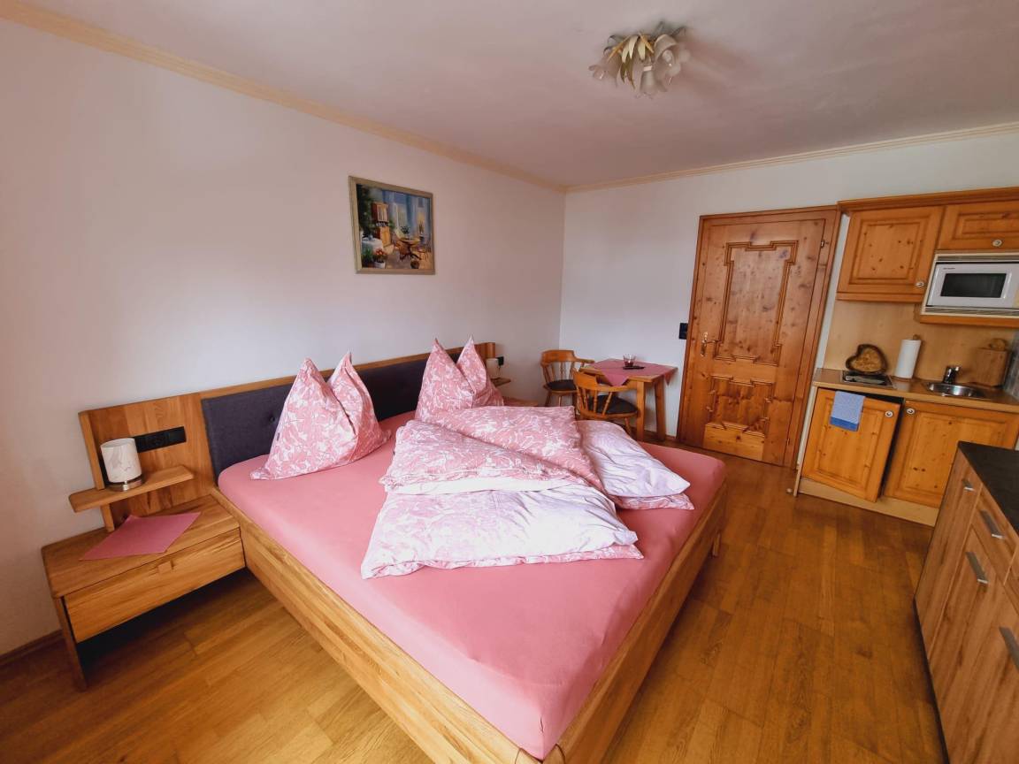 28 M² Ferienwohnung ∙ 1 Schlafzimmer ∙ 2 Gäste - Haus