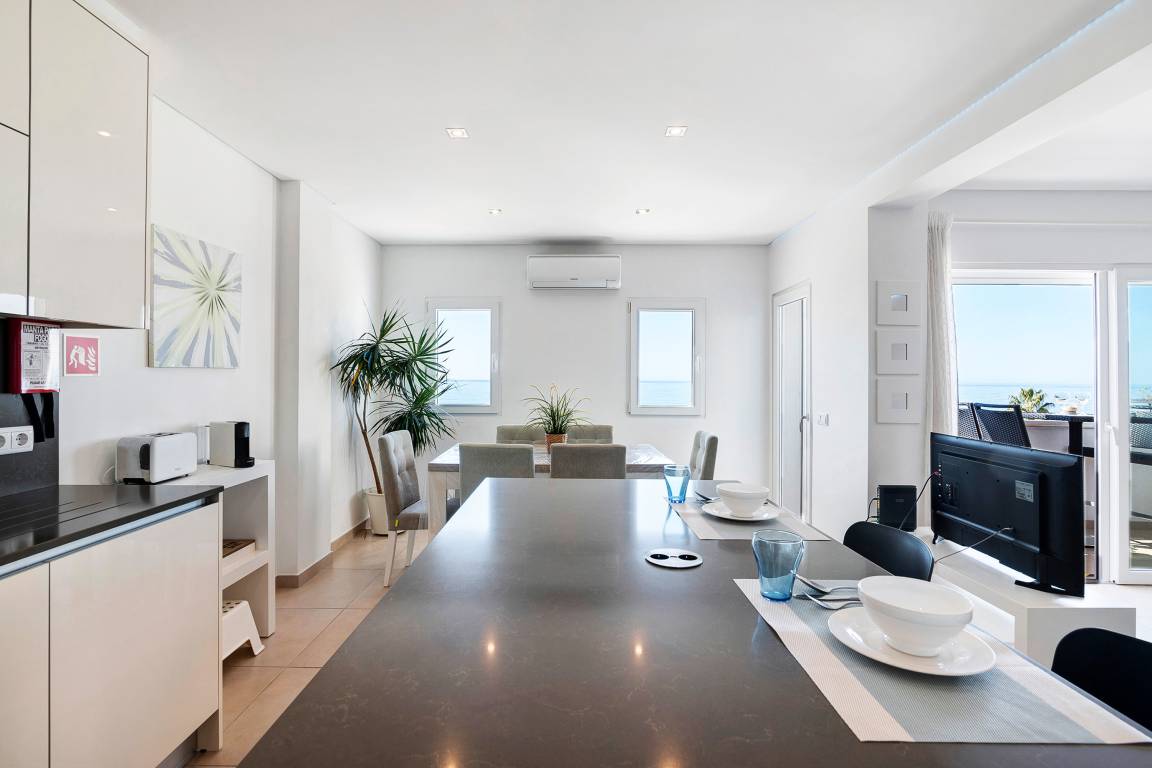 65 M² Apartment ∙ 2 Bedrooms ∙ 5 Guests - Quarteira