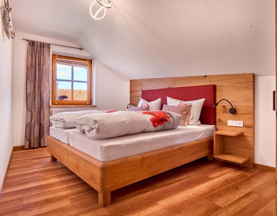 65 M² Apartment ∙ 2 Bedrooms ∙ 4 Guests - Wegscheid
