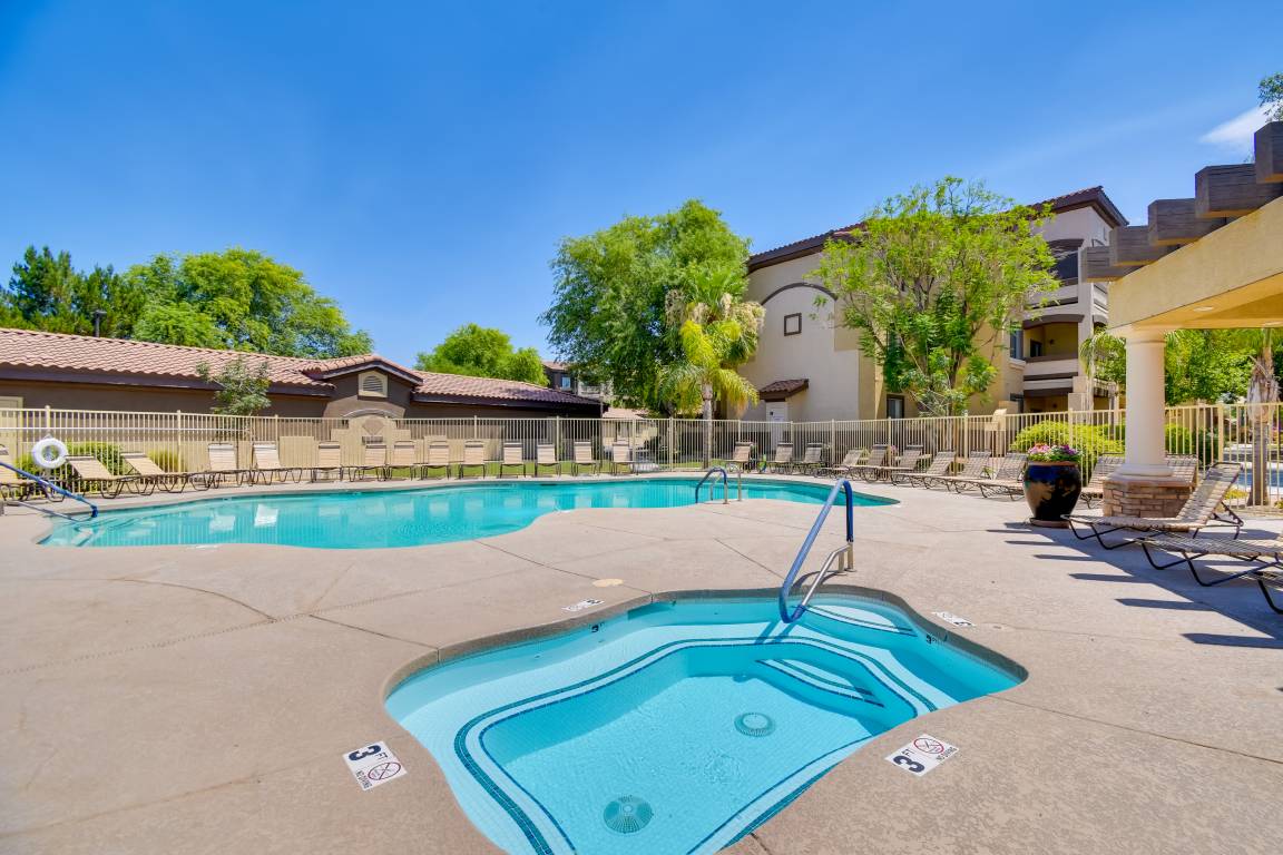 118 M² Apartment ∙ 3 Bedrooms ∙ 6 Guests - Mesa, AZ