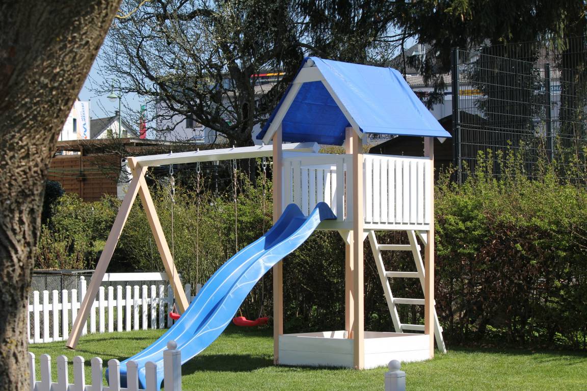 185 M² House ∙ 5 Bedrooms ∙ 14 Guests - Daun