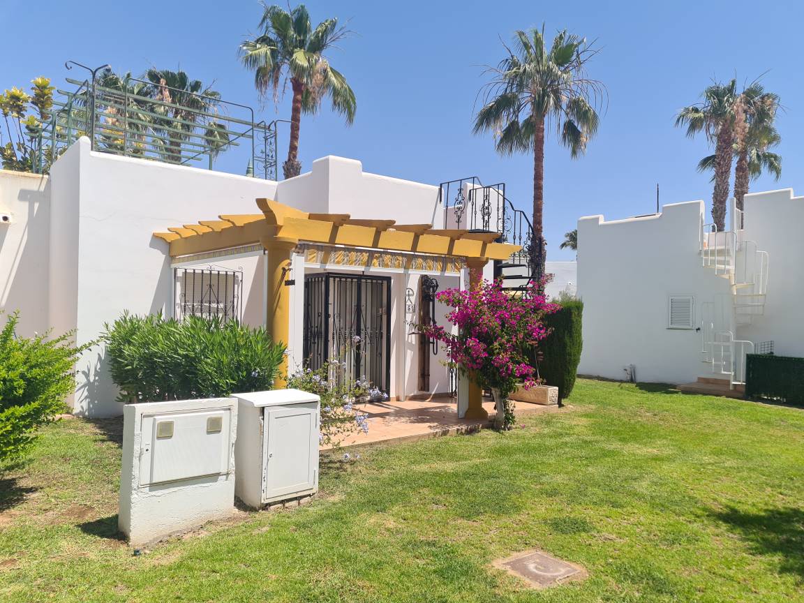 55 M² Casa ∙ 2 Habitaciones ∙ 4 Huéspedes - Pulpí