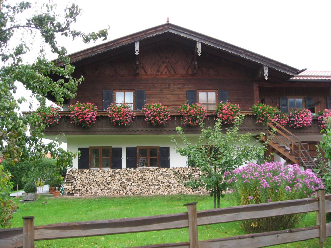 50 M² Ferienwohnung ∙ 1 Schlafzimmer ∙ 2 Gäste - Murnau am Staffelsee