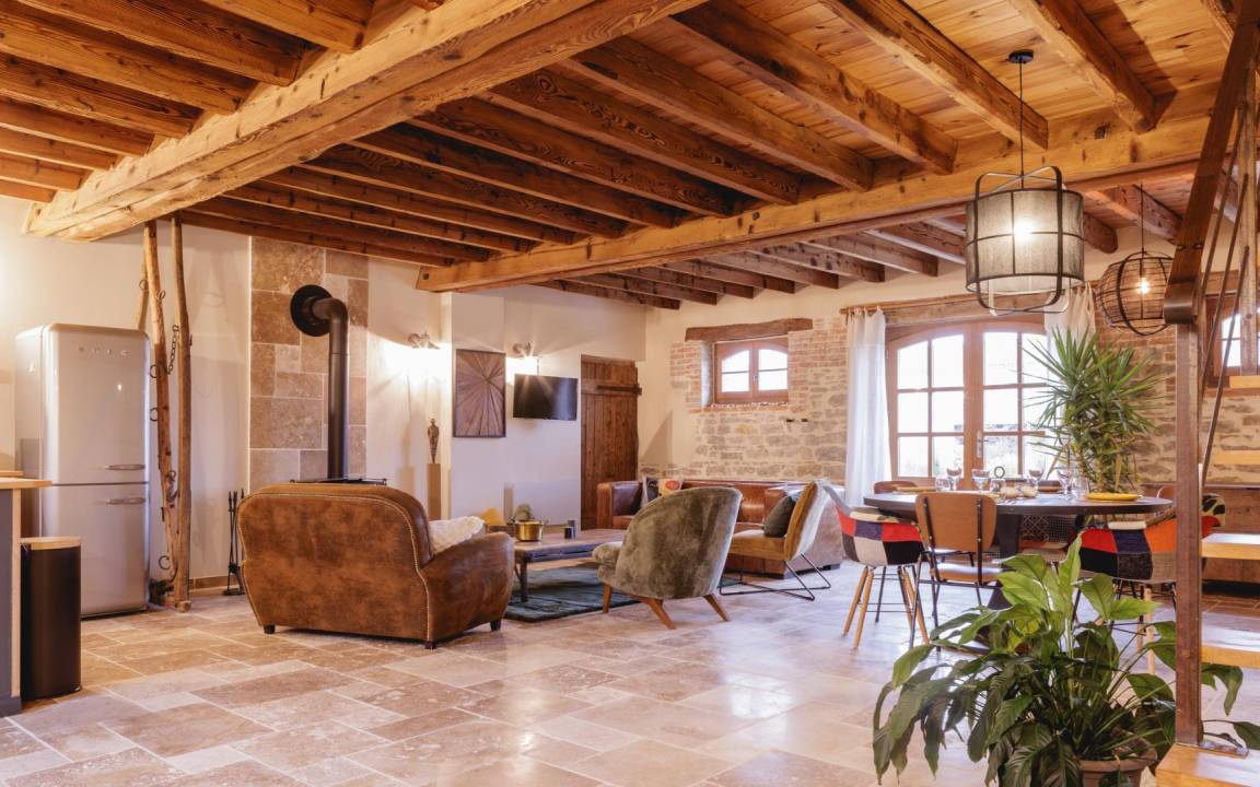 105 M² Gîte ∙ 3 Chambres ∙ 8 Personnes - Bourg-en-Bresse