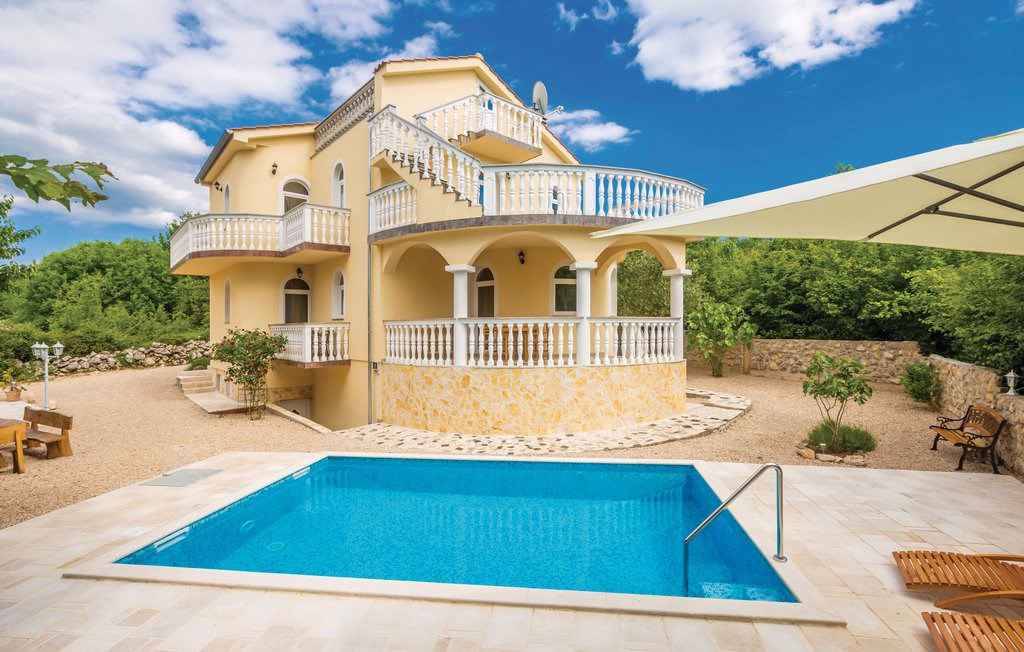 120 M² House ∙ 3 Bedrooms ∙ 6 Guests - Punat