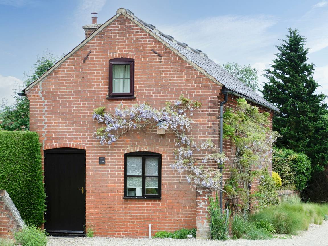 Cottage ∙ 2 Bedrooms ∙ 4 Guests - Norfolk