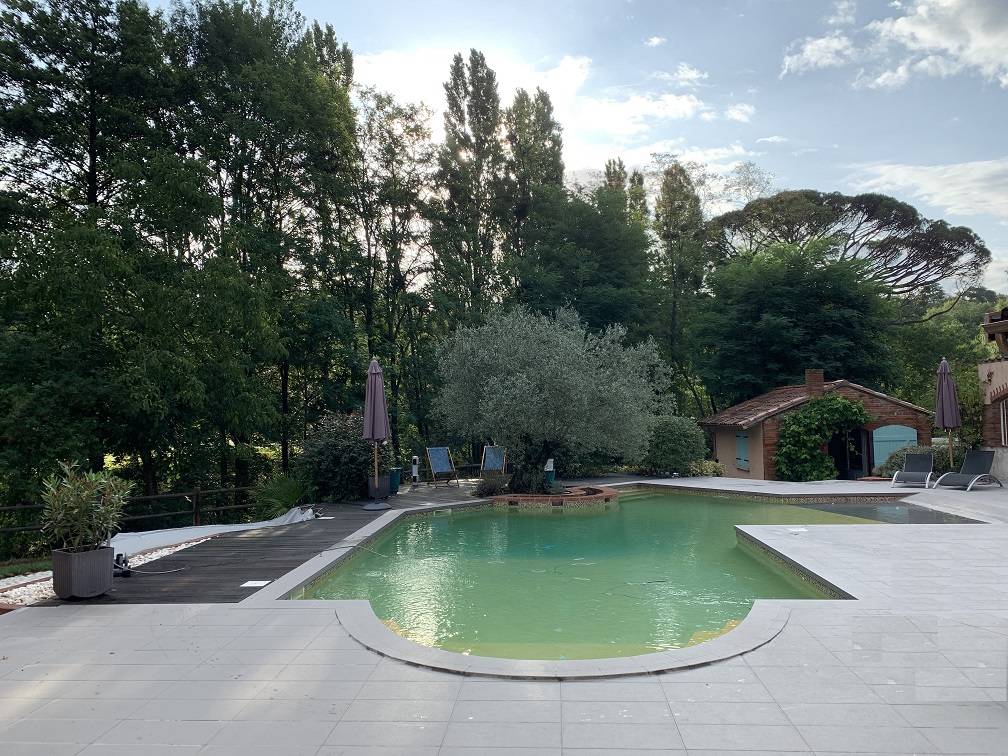 400 M² Gîte ∙ 6 Chambres ∙ 15 Personnes - Ariège