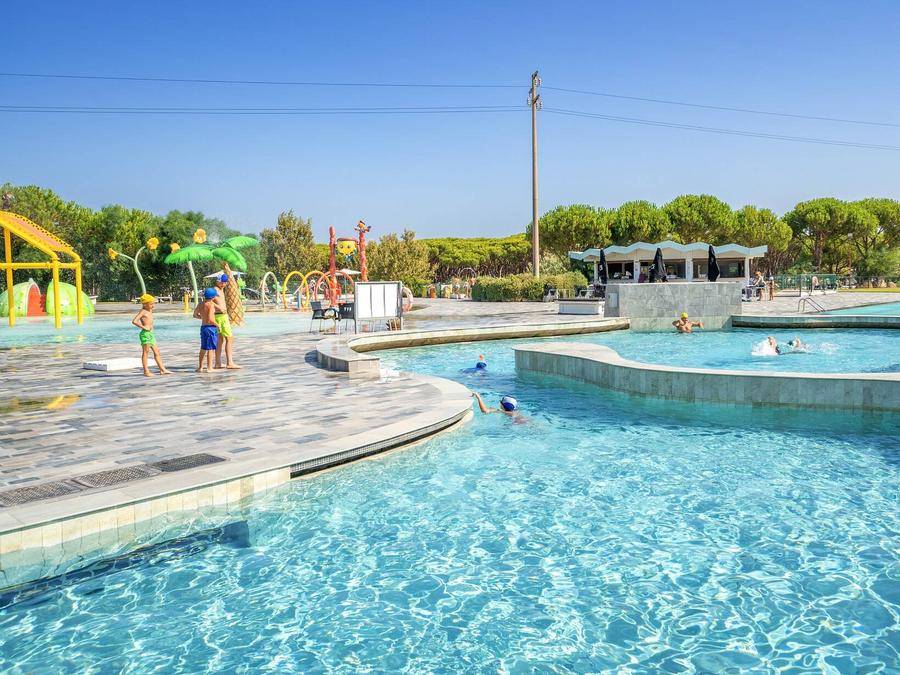 24 M² Caravan ∙ 2 Bedrooms ∙ 4 Guests - Sardinia