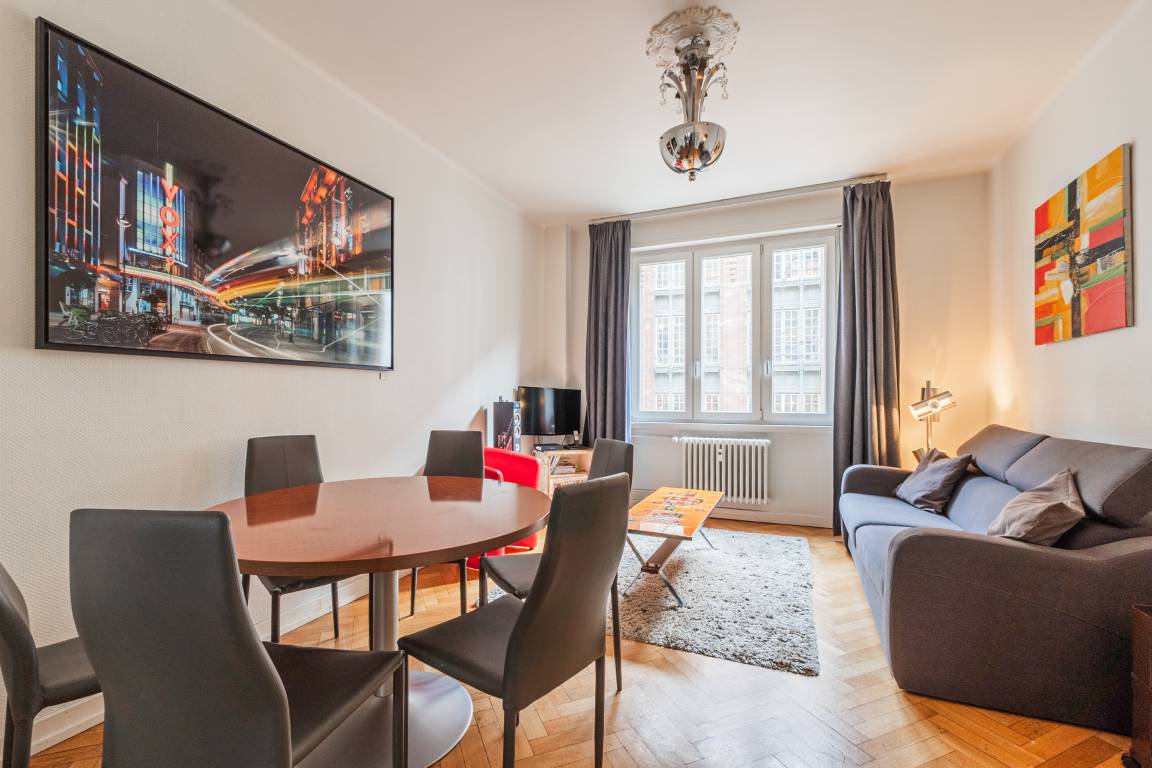 70 M² Apartment ∙ 2 Bedrooms ∙ 6 Guests - Strasbourg