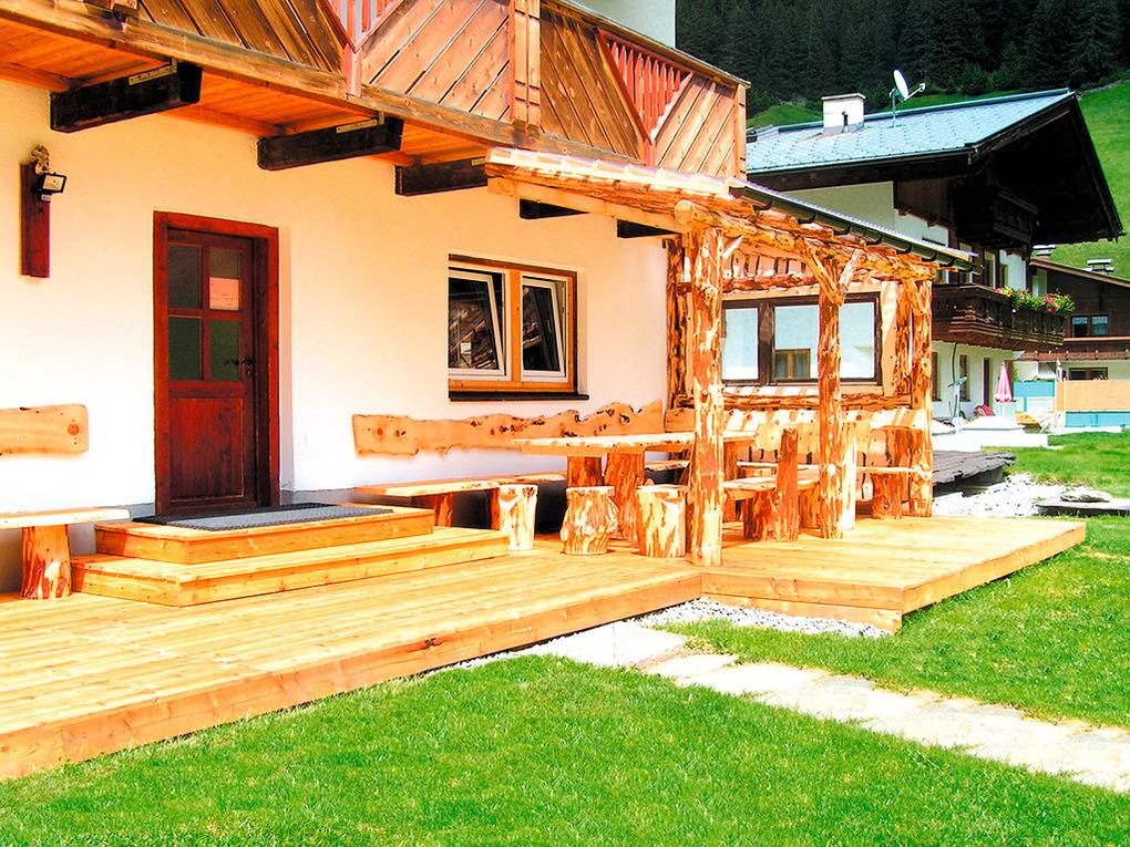 400 M² Ferienhaus ∙ 16 Schlafzimmer ∙ 39 Gäste - Mandarfen