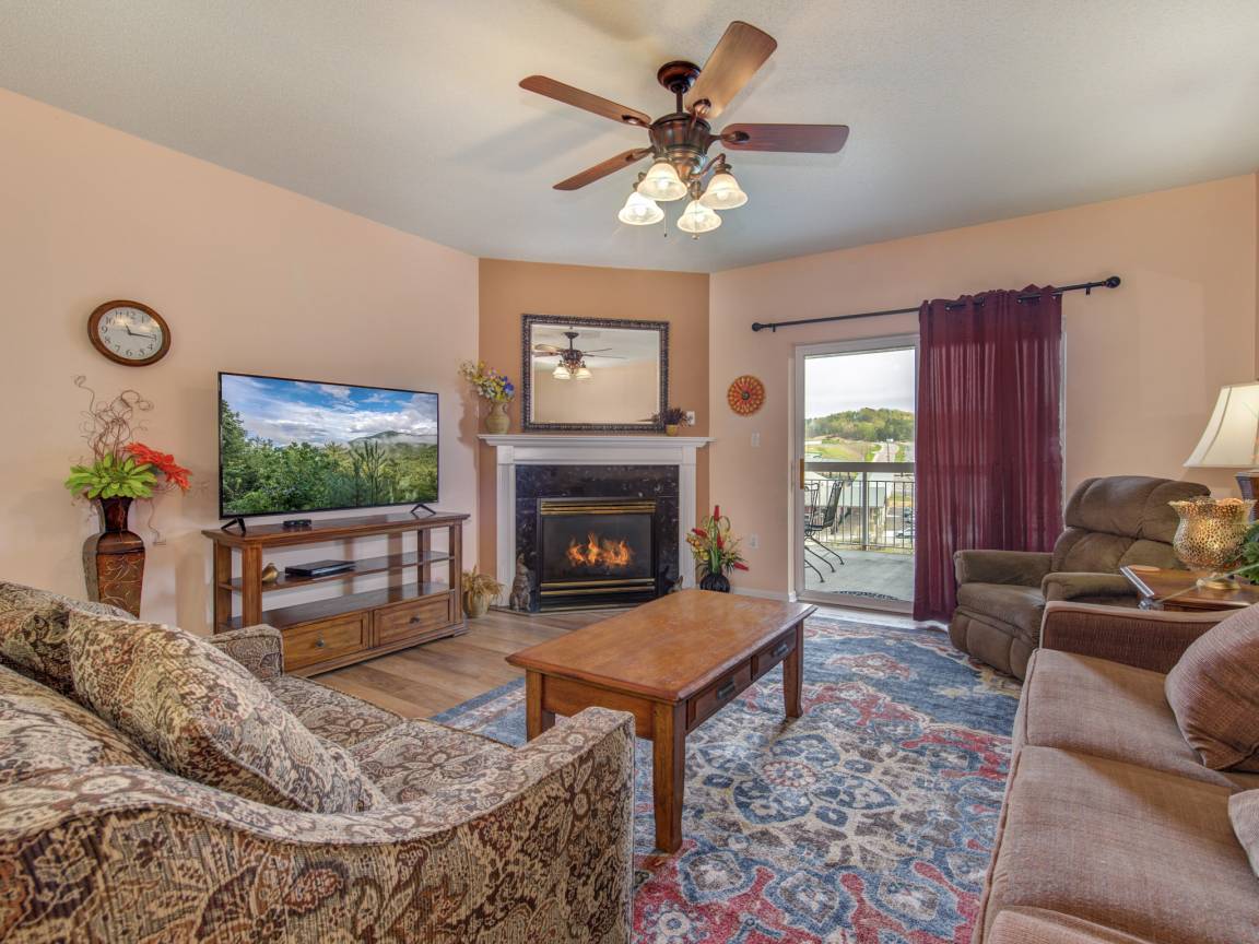 140 M² Condo ∙ 3 Bedrooms ∙ 8 Guests - Pigeon Forge, TN