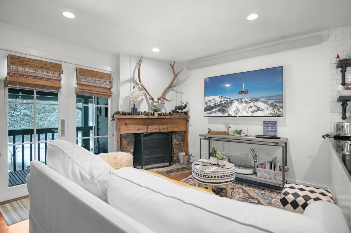 74 M² Apartment ∙ 2 Bedrooms ∙ 4 Guests - Jackson Hole, WY