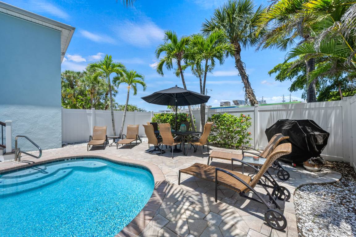 178 M² House ∙ 4 Bedrooms ∙ 12 Guests - Siesta Key, FL
