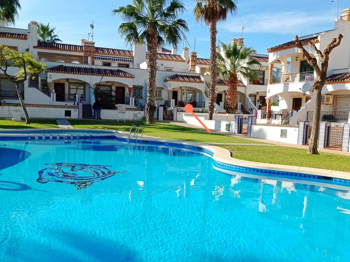 100 M² Ferienhaus ∙ 3 Schlafzimmer ∙ 6 Gäste - Cabo Roig