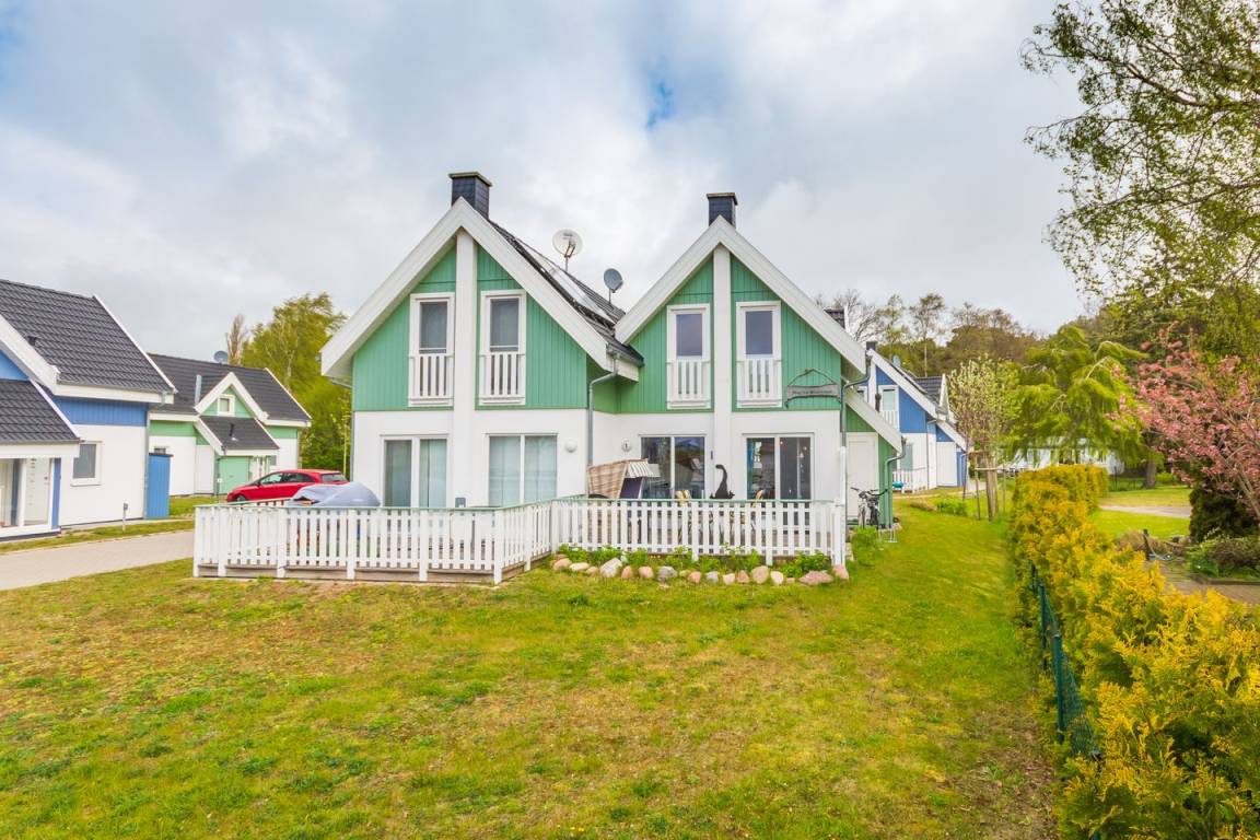 80 M² Ferienhaus ∙ 2 Schlafzimmer ∙ 4 Gäste - Breege