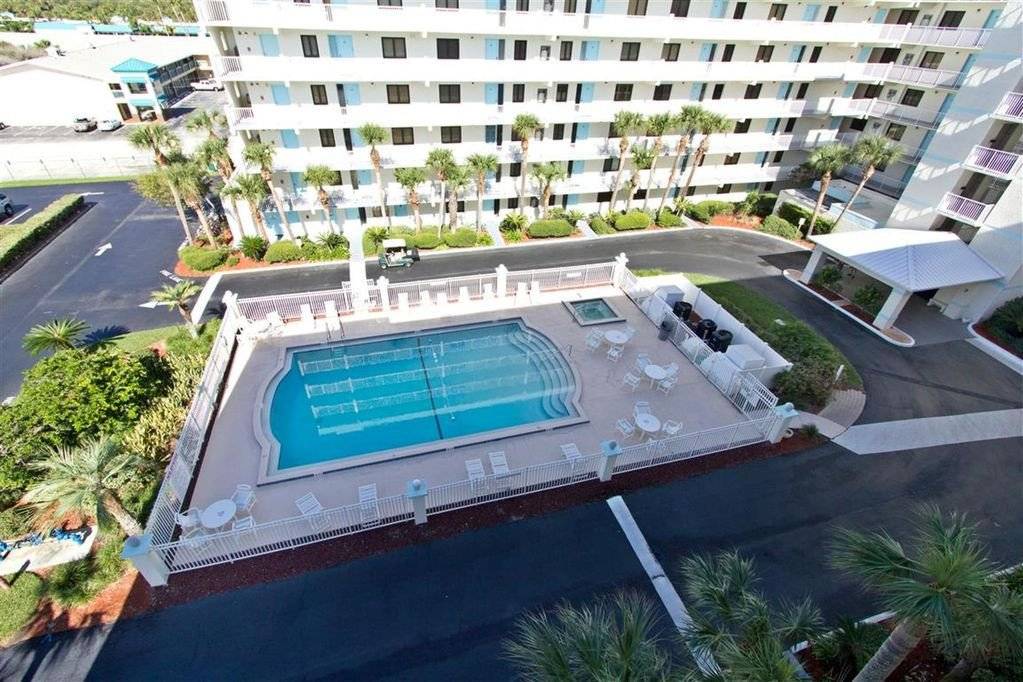 121 M² Condo ∙ 2 Bedrooms ∙ 6 Guests - Cocoa Beach, FL
